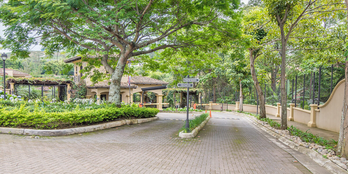 Curridabat - The Agency Costa Rica Journal